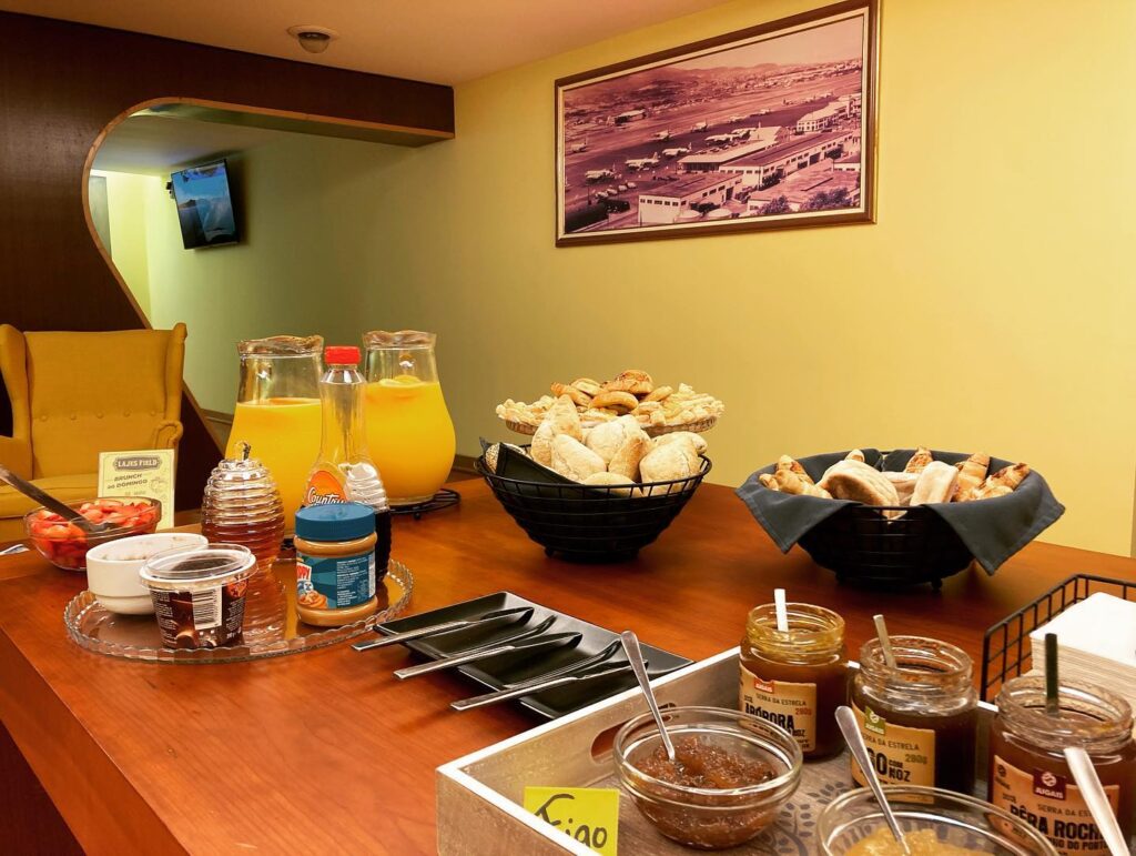 Restaurante Lajes Field - Explore Terceira